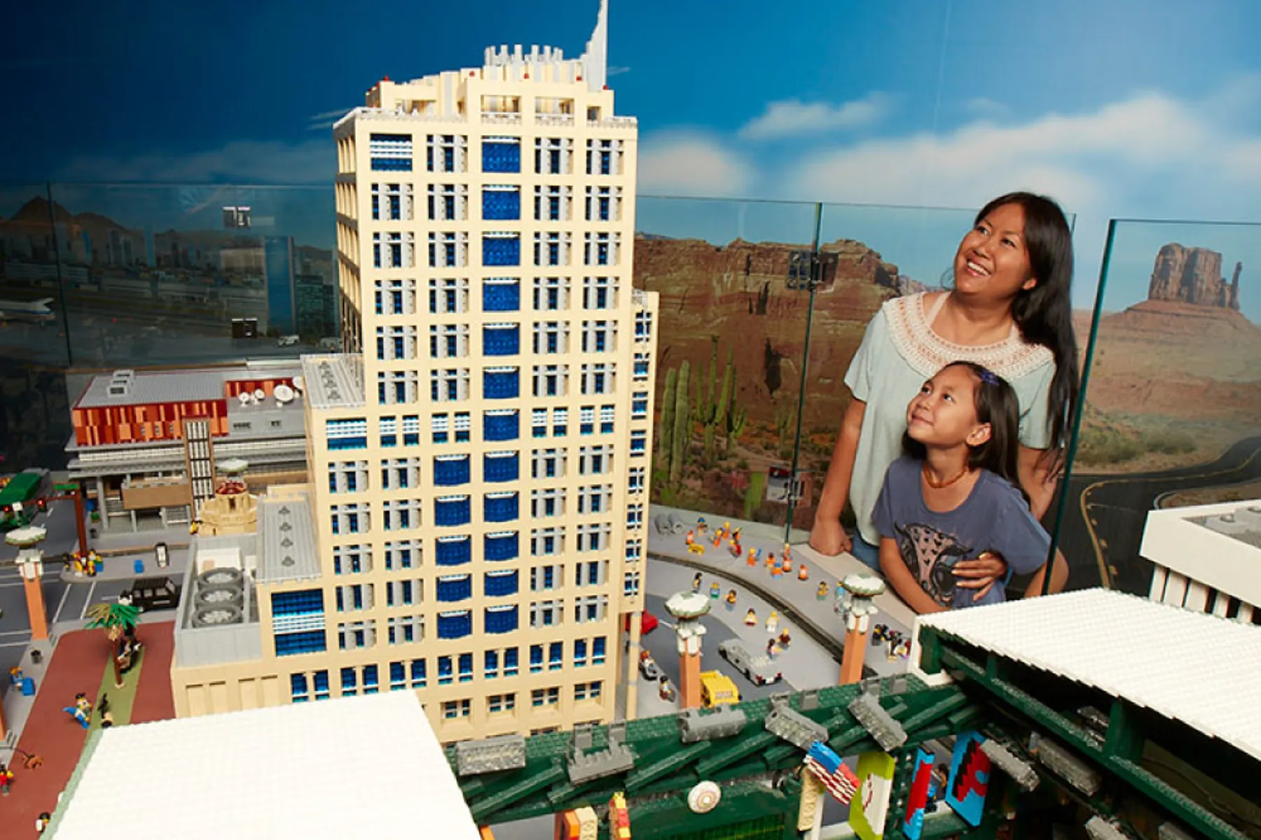 MINILAND | LEGOLAND Discovery Center Chicago