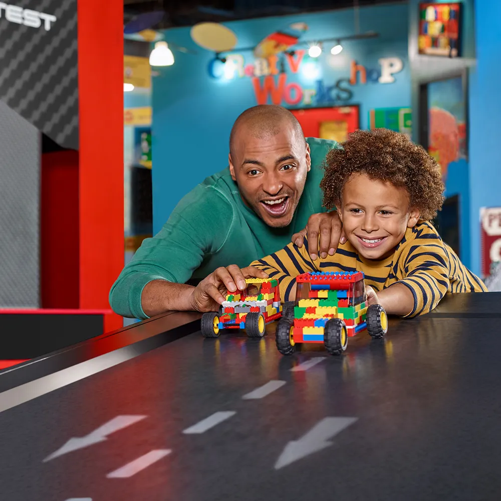 Annual Passes | LEGOLAND Discovery Center Dallas