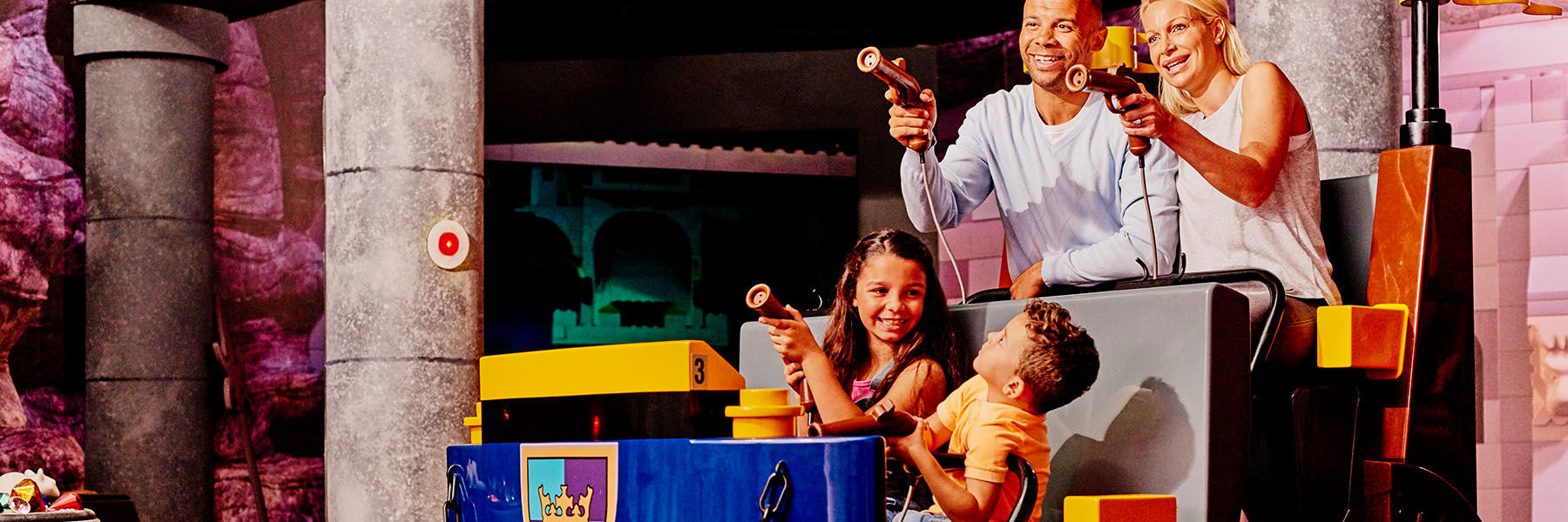 Kid's Rides & Play Areas in Great Lakes Crossing Outlets | LEGOLAND ...